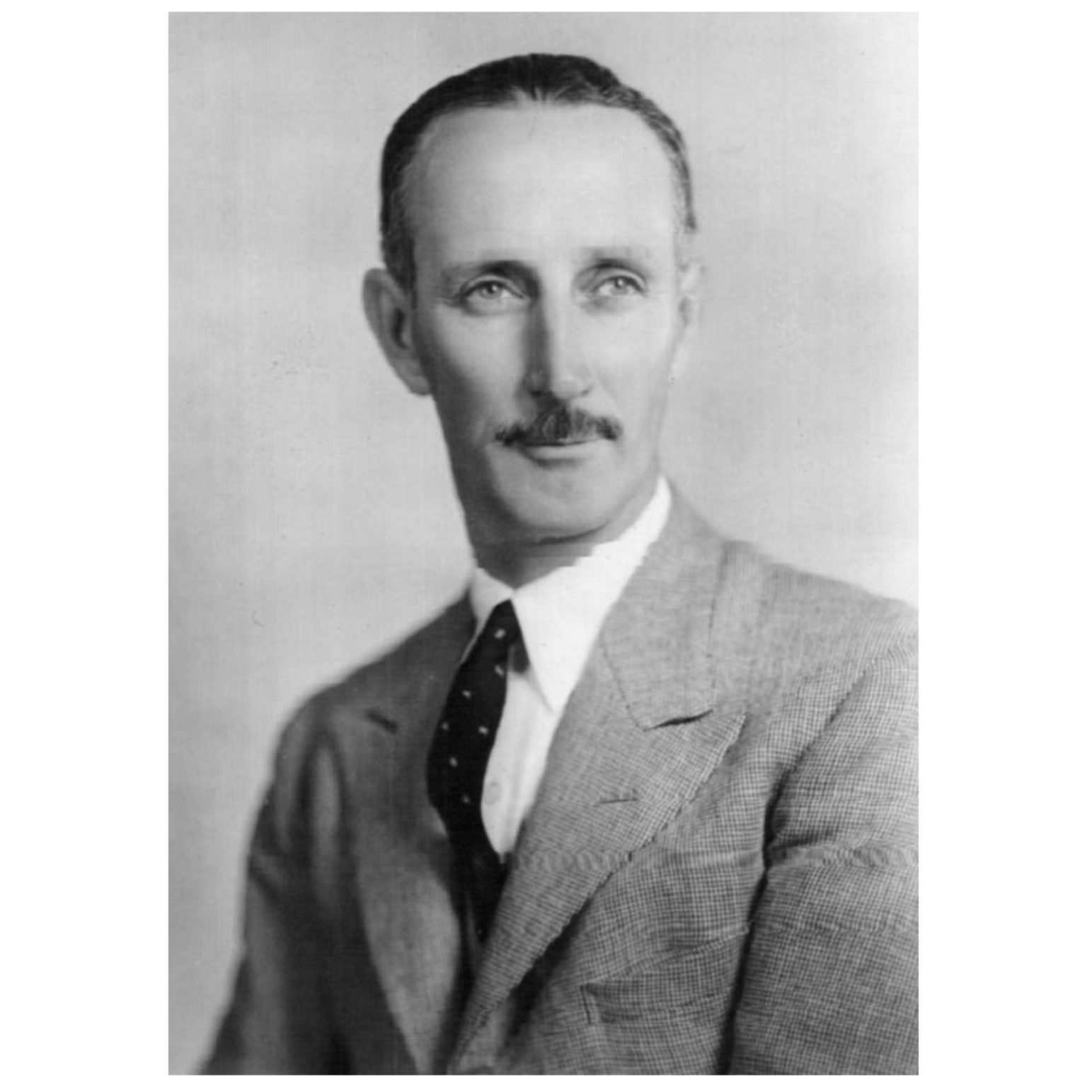 3x1: Alejandro Bustillo - D&D